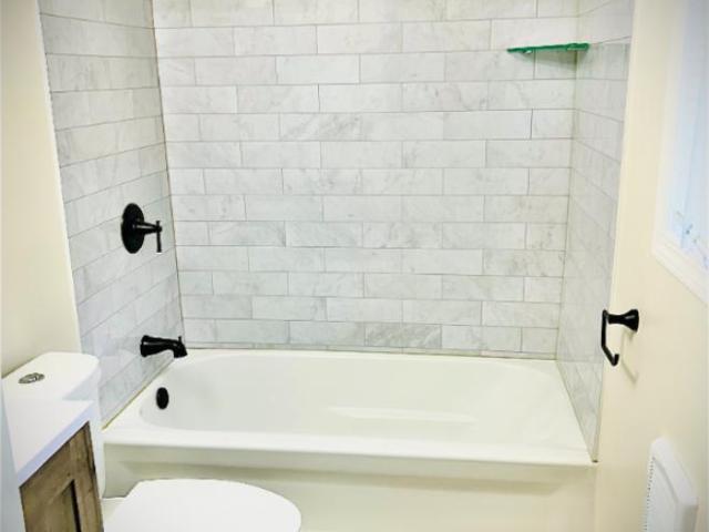 1 Br, 1 bath, Condo 110 W Willow Drive
