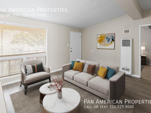1 Br, 1 bath, Condo 110 W Market St