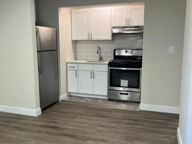 1 Br, 1 bath, Condo 110 Washington