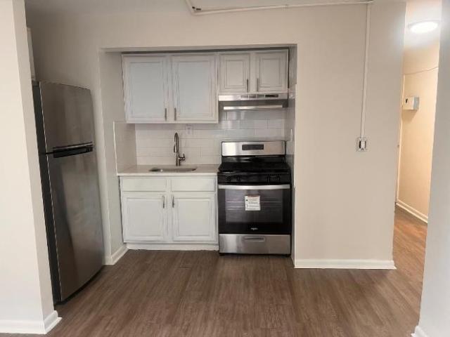 1 Br, 1 bath, Condo 110 Washington St