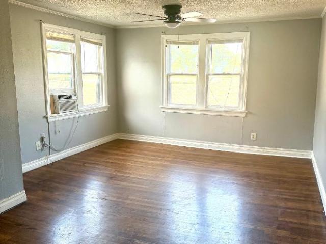 1 Br, 1 bath, Condo 1117 NW 38th
