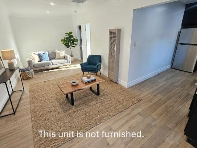 1 Br, 1 bath, Condo 1119 S Chester Avenue