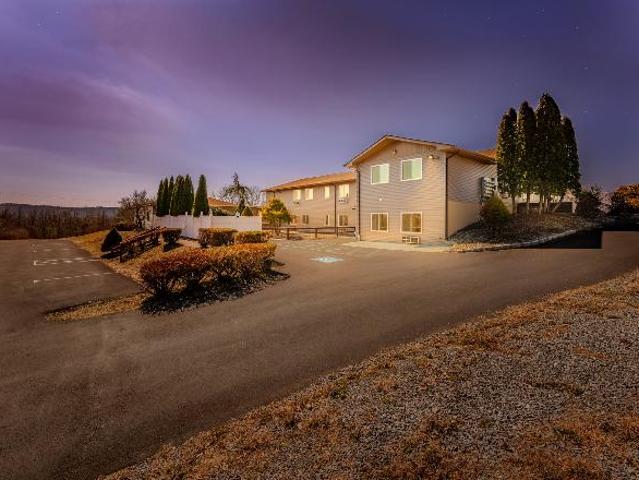 1 Br, 1 bath, Condo 1111 Weir Lake Road