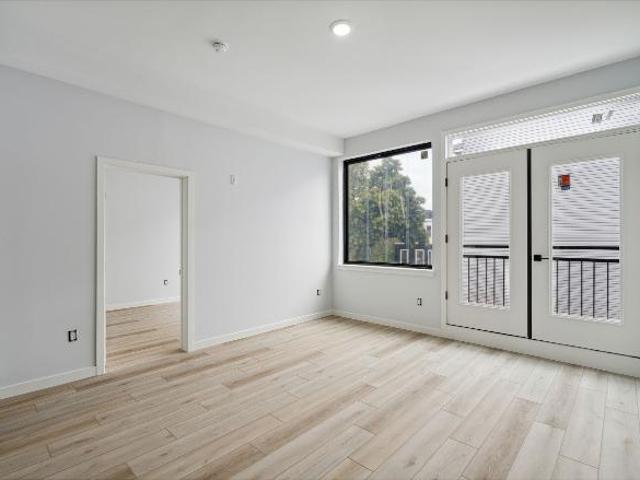 1 Br, 1 bath, Condo 1112 E Berks St