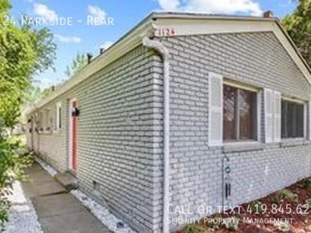 1 Br, 1 bath, Condo 1124 Parkside
