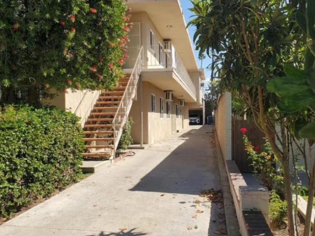 1 Br, 1 bath, Condo 1128 Raymond Avenue