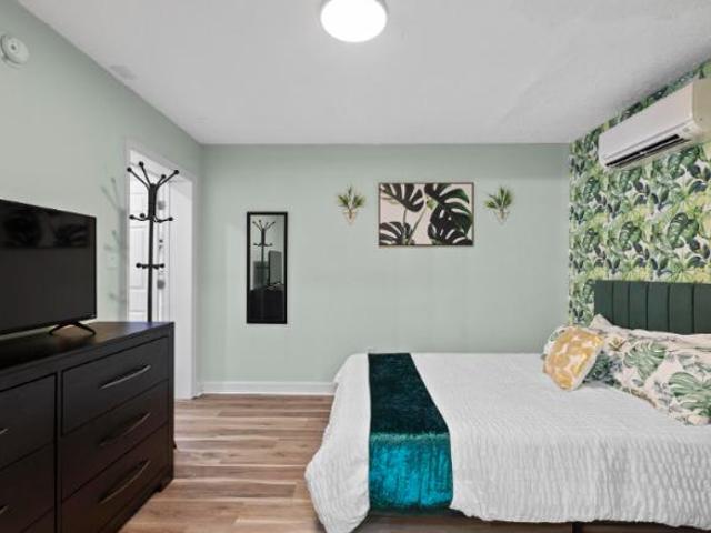 1 Br, 1 bath, Condo 1122 Highway 210