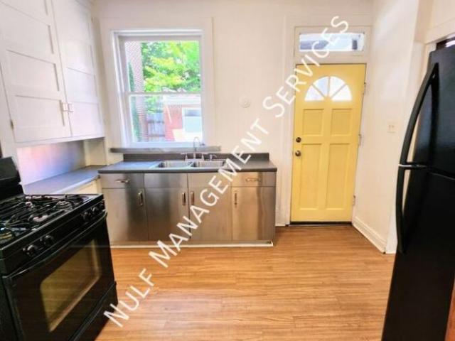 1 Br, 1 bath, Condo 112 Stratford Avenue