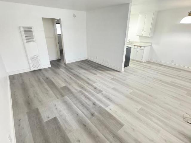 1 Br, 1 bath, Condo 1133 E Alosta Ave