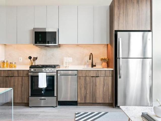 1 Br, 1 bath, Condo 1133 W Tilden St