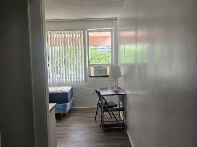 1 Br, 1 bath, Condo 1142 S King Street