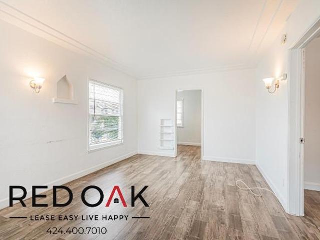 1 Br, 1 bath, Condo 114 N 1st St