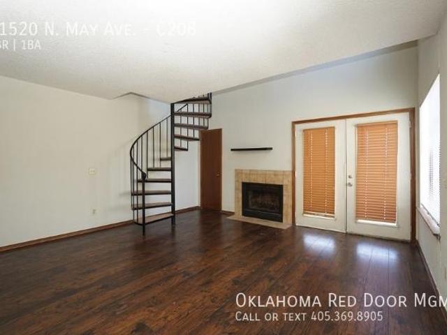1 Br, 1 bath, Condo 11520 N May Ave