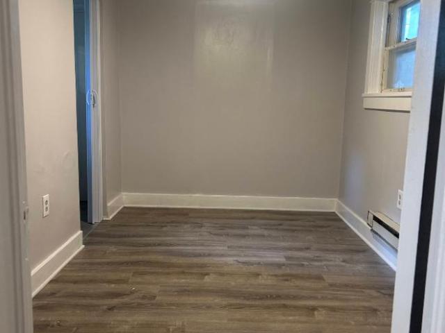 1 Br, 1 bath, Condo 115 Sycamore Unit C
