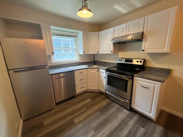 1 Br, 1 bath, Condo 115 W Monmouth Street