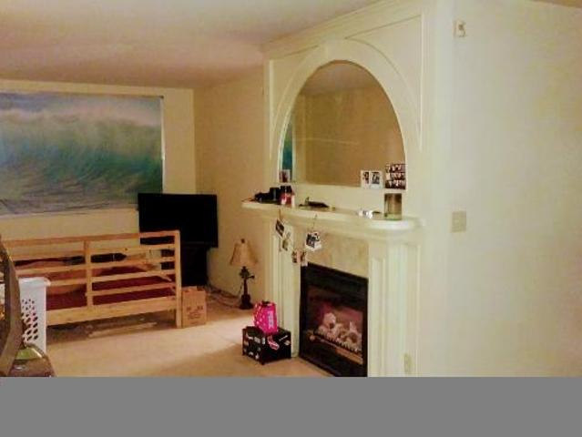 1 Br, 1 bath, Condo 11645 Montana Ave