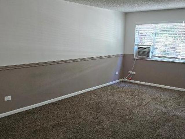 1 Br, 1 bath, Condo 1160 N Ogden Street