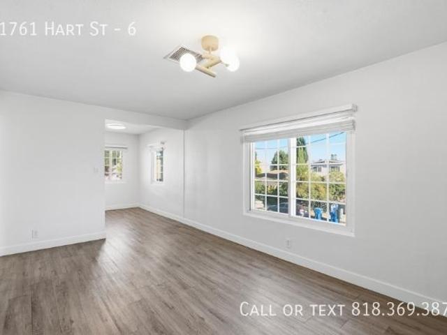 1 Br, 1 bath, Condo 11761 Hart St