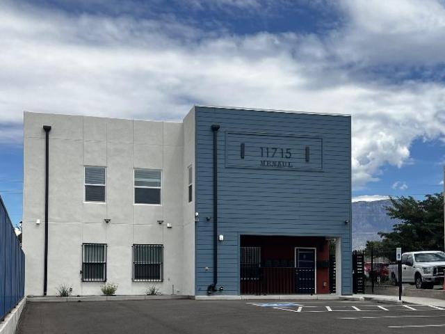 1 Br, 1 bath, Condo 11715 Menaul Blvd NE