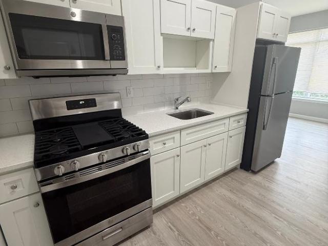 1 Br, 1 bath, Condo 117 Hamilton Ave