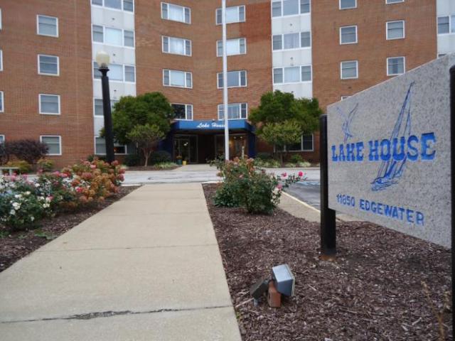 1 Br, 1 bath, Condo 11850 Edgewater Dr