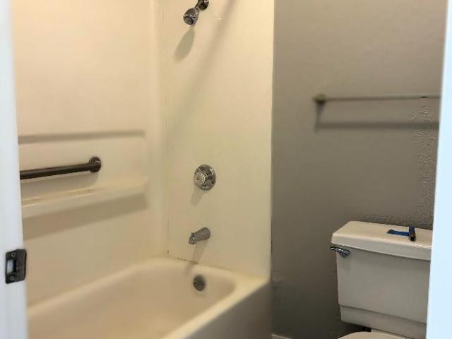 1 Br, 1 bath, Condo 1181 Fulton Ave