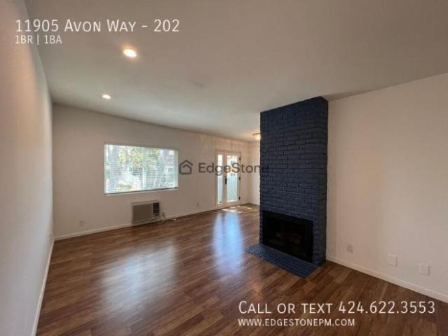 1 Br, 1 bath, Condo 11905 Avon Way