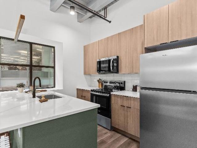 1 Br, 1 bath, Condo 119 South Clinton St