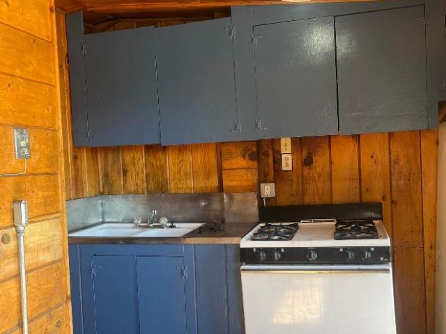 1 Br, 1 bath, Condo 1206 W Tomichi W
