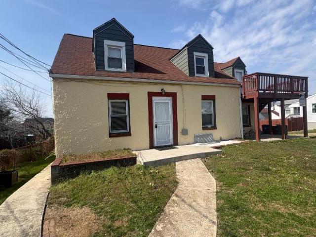 1 Br, 1 bath, Condo 1208 Daniels Ave