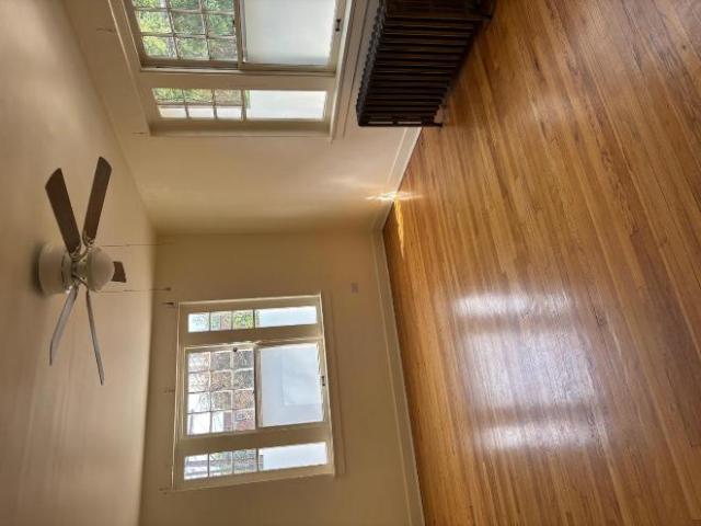 1 Br, 1 bath, Condo 1209 N Pennsylvania St