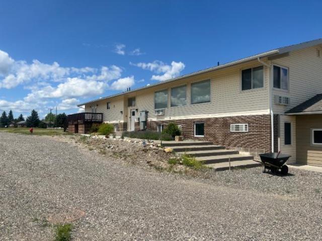 1 Br, 1 bath, Condo 1200q West Montana St