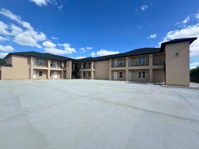 1 Br, 1 bath, Condo 1201 E Gustavus