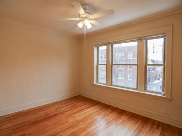1 Br, 1 bath, Condo 1201 Waveland