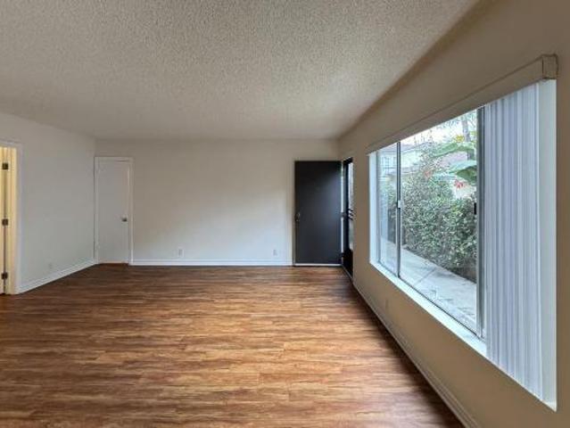 1 Br, 1 bath, Condo 12031 Pacific Ave