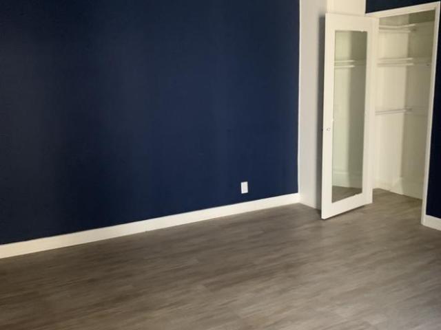 1 Br, 1 bath, Condo 1203 N Kings Road