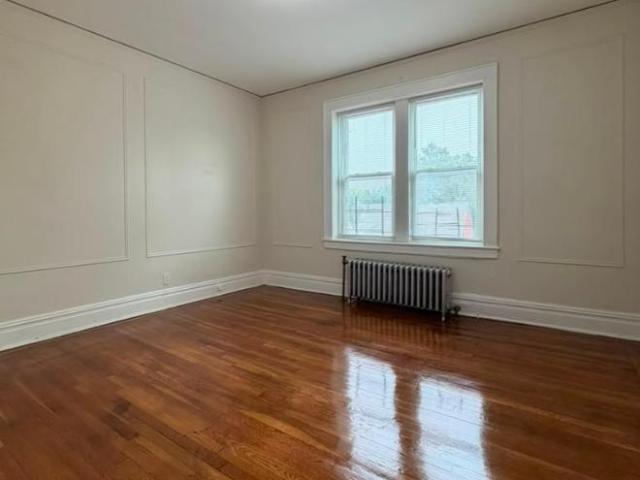 1 Br, 1 bath, Condo 120 N Oraton Parkway