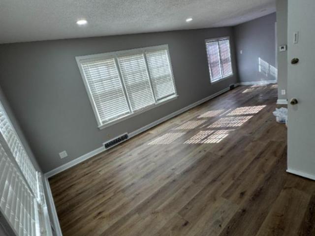 1 Br, 1 bath, Condo 120 S 2nd St
