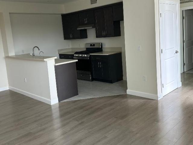 1 Br, 1 bath, Condo 12147 Magnolia
