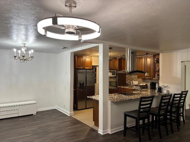 1 Br, 1 bath, Condo 1215 South Keene Rd