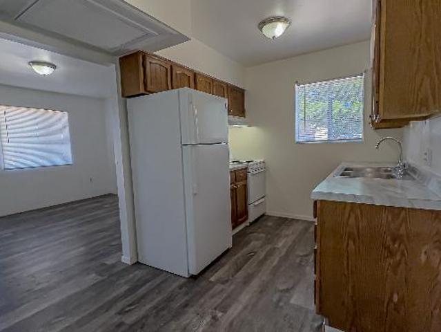 1 Br, 1 bath, Condo 1217 W 20th St