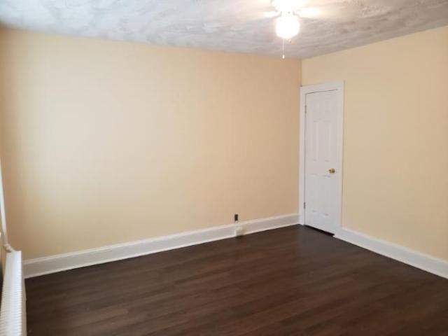 1 Br, 1 bath, Condo 1218 Staples St NE