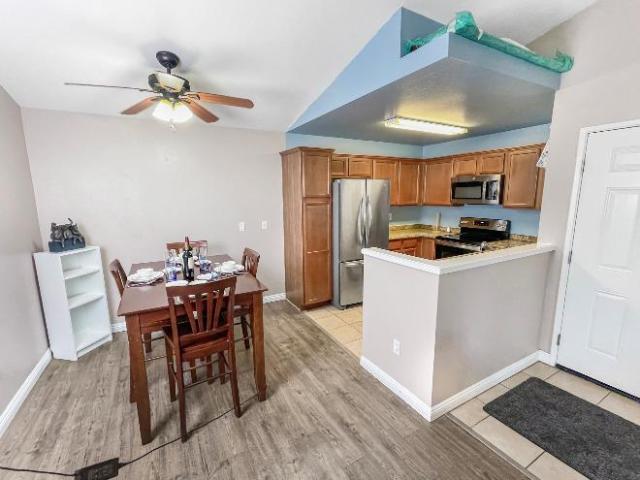1 Br, 1 bath, Condo 12191 Cuyamaca College Dr E