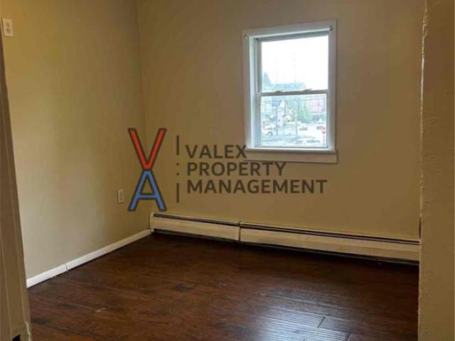 1 Br, 1 bath, Condo 121 Dundaff Street