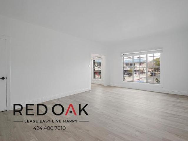 1 Br, 1 bath, Condo 1227 1229 S Central Ave