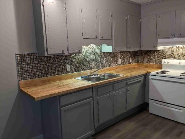 1 Br, 1 bath, Condo 1220 8th St