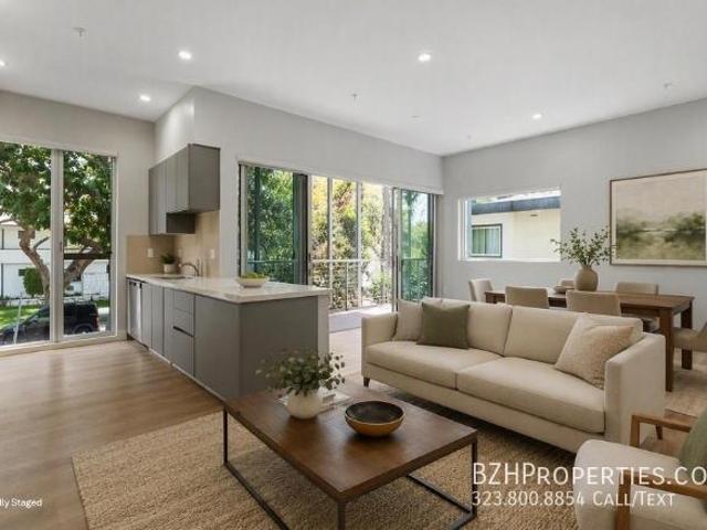 1 Br, 1 bath, Condo 1223 N Hayworth Ave