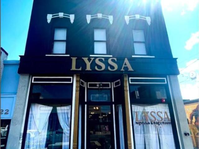 1 Br, 1 bath, Condo 122 E 4th Street