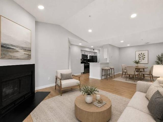 1 Br, 1 bath, Condo 1235 Ashbourne Rd