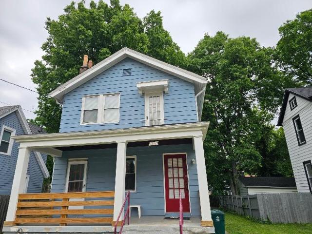 1 Br, 1 bath, Condo 1232 Laidlaw Ave